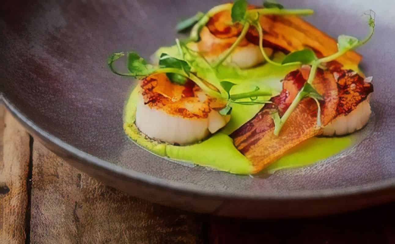 Collage Restaurant at Radisson Blu: Book any time at everyday prices