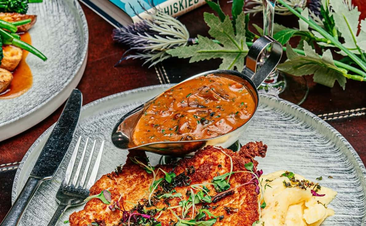 Eve: 50% off the first table of the night with First Table