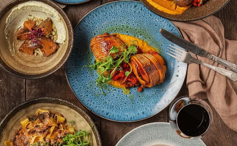 Food For Friends: 50% off the first table of the night with First Table