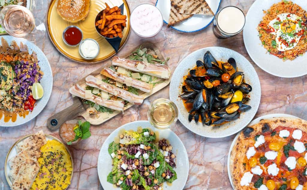 Flat Earth Pizzas: 50% off the first table of the night with First Table