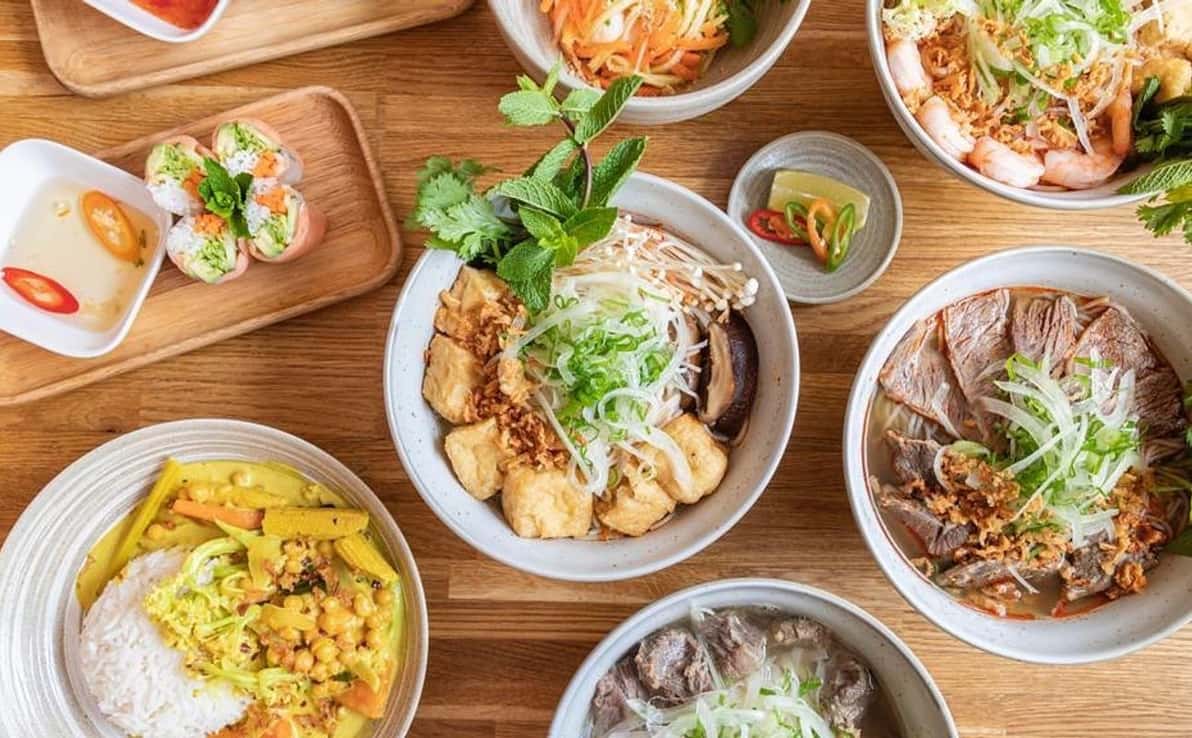 Halisco Too: Book any time at everyday prices